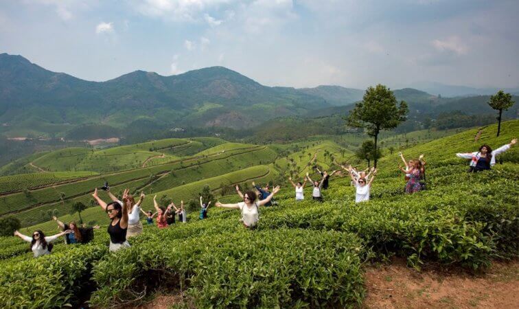 ULTIMATE Guide To Visiting The Tea Plantations In Munnar, India (Kerala)